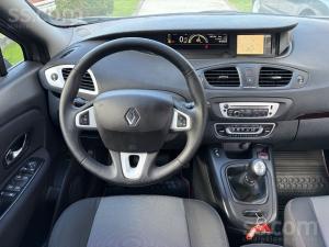 Pelēks Renault Grand Scenic 2012 Jelgava, ar dzinēja tilpumu 1.60 L un nobraukumu 198 tūkst. km par 4750 €, foto 10 vietnē AUTOMOTO.COM.LV