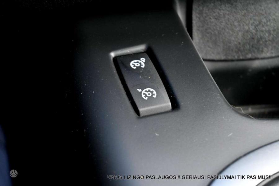 Grey Renault Grand Scenic 2012 in Kretinga, with an engine capacity of 1.60 L and mileage of 285 thousand km for 4499 €, photo 38 on AUTOMOTO.COM.LV