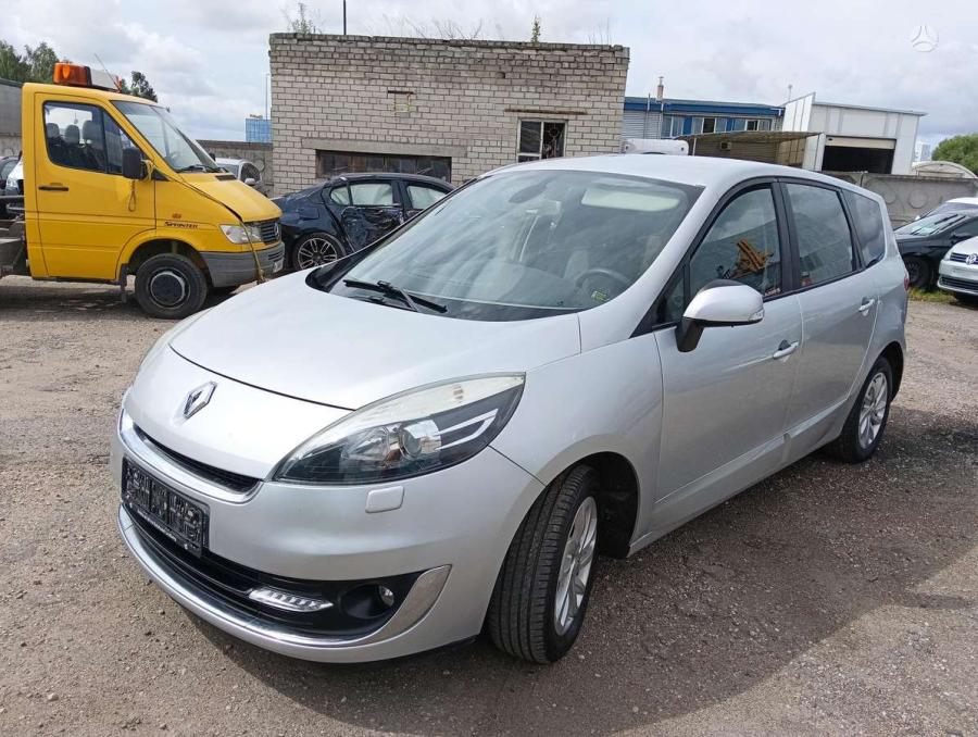 Grey Renault Grand Scenic 2012 in Marijampole, with an engine capacity of 1.46 L and mileage of 276 thousand km for 3500 €, photo 11 on AUTOMOTO.COM.LV
