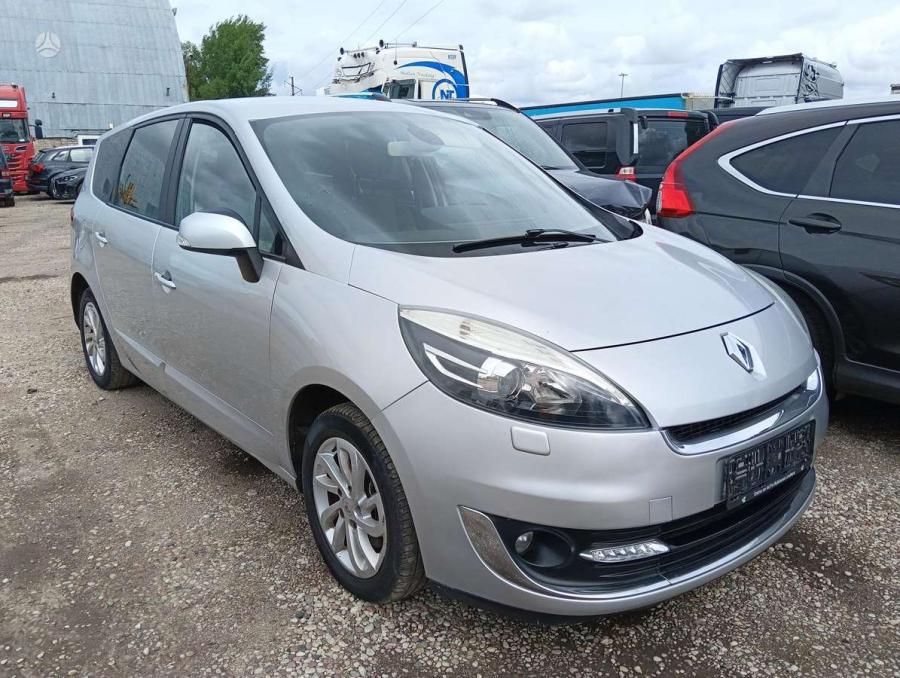 Grey Renault Grand Scenic 2012 in Marijampole, with an engine capacity of 1.46 L and mileage of 276 thousand km for 3500 €, photo 15 on AUTOMOTO.COM.LV