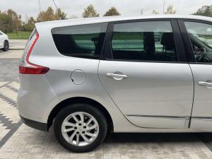 Pelēks Renault Grand Scenic 2012 Šauļi, ar dzinēja tilpumu 1.46 L un nobraukumu 232 tūkst. km par 4250 €, foto 11 vietnē AUTOMOTO.COM.LV