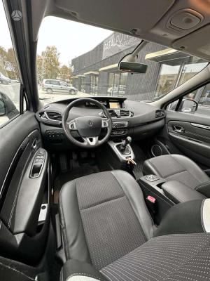 Pelēks Renault Grand Scenic 2012 Šauļi, ar dzinēja tilpumu 1.46 L un nobraukumu 232 tūkst. km par 4250 €, foto 20 vietnē AUTOMOTO.COM.LV