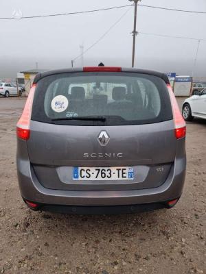 Pelēks Renault Grand Scenic 2013 Viļņa, ar dzinēja tilpumu 1.46 L un nobraukumu 190 tūkst. km par 4850 €, foto 4 vietnē AUTOMOTO.COM.LV