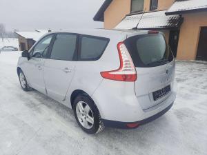 Pelēks Renault Grand Scenic 2013 Alīta, ar dzinēja tilpumu 1.46 L un nobraukumu 216 tūkst. km par 4150 €, foto 4 vietnē AUTOMOTO.COM.LV