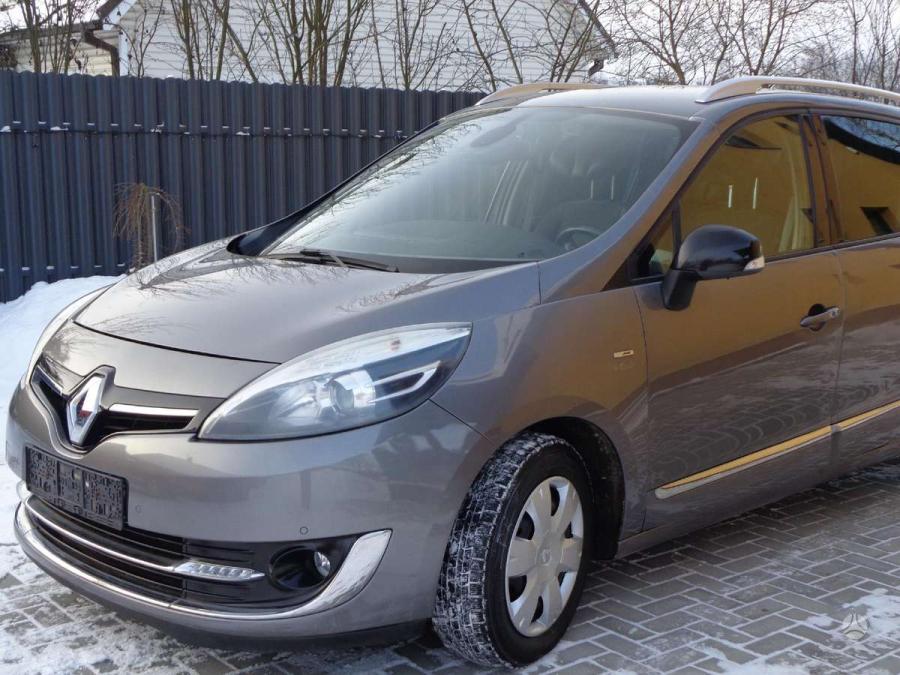 Pelēks Renault Grand Scenic 2013 Marijampole, ar dzinēja tilpumu 1.60 L un nobraukumu 251 tūkst. km par 4400 €, foto 2 vietnē AUTOMOTO.COM.LV