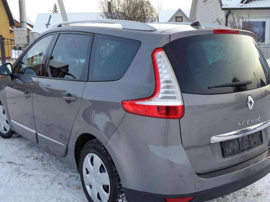 Pelēks Renault Grand Scenic 2013 Marijampole, ar dzinēja tilpumu 1.60 L un nobraukumu 251 tūkst. km par 4400 €, foto 9 vietnē AUTOMOTO.COM.LV
