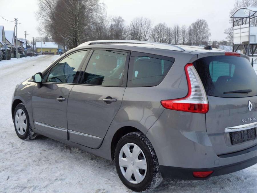 Pelēks Renault Grand Scenic 2013 Marijampole, ar dzinēja tilpumu 1.60 L un nobraukumu 251 tūkst. km par 4400 €, foto 11 vietnē AUTOMOTO.COM.LV