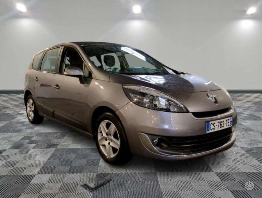 Pelēks Renault Grand Scenic 2013 Viļņa, ar dzinēja tilpumu 1.46 L un nobraukumu 190 tūkst. km par 4650 €, foto 3 vietnē AUTOMOTO.COM.LV