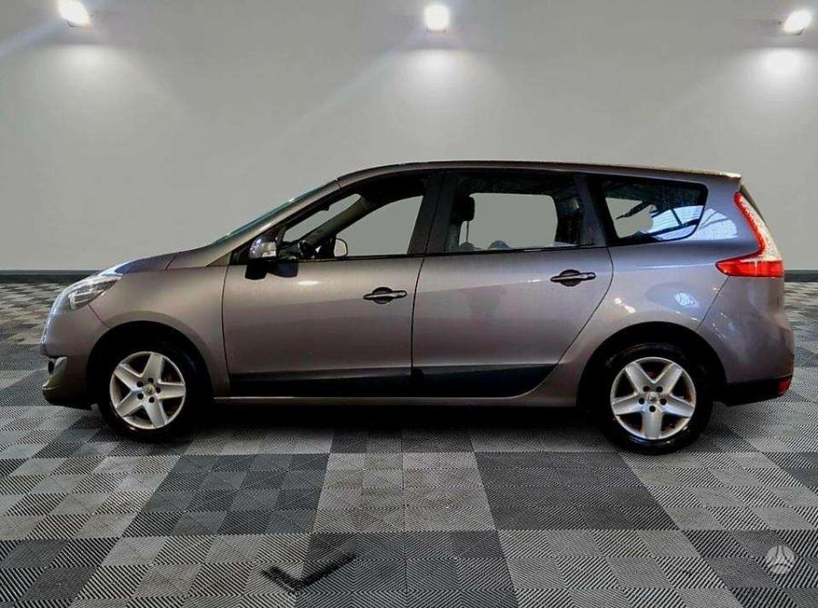 Pelēks Renault Grand Scenic 2013 Viļņa, ar dzinēja tilpumu 1.46 L un nobraukumu 190 tūkst. km par 4650 €, foto 4 vietnē AUTOMOTO.COM.LV