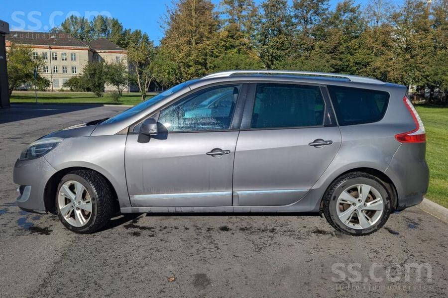 Grey Renault Grand Scenic 2013 in Liepaja, with an engine capacity of 1.50 L and mileage of 182 thousand km for 3500 €, photo 3 on AUTOMOTO.COM.LV