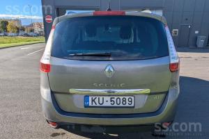 Grey Renault Grand Scenic 2013 in Liepaja, with an engine capacity of 1.50 L and mileage of 182 thousand km for 3500 €, photo 4 on AUTOMOTO.COM.LV