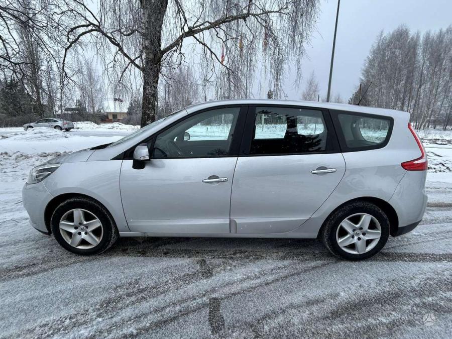 Pelēks Renault Grand Scenic 2014 Tauragė, ar dzinēja tilpumu 1.46 L un nobraukumu 245 tūkst. km par 4500 €, foto 7 vietnē AUTOMOTO.COM.LV