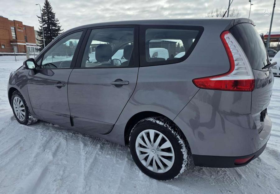 Grey Renault Grand Scenic 2014 in Marijampole, with an engine capacity of 1.46 L and mileage of 157 thousand km for 5200 €, photo 3 on AUTOMOTO.COM.LV