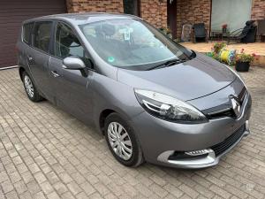 Pelēks Renault Grand Scenic 2014 Klaipėda, ar dzinēja tilpumu 1.46 L un nobraukumu 250 tūkst. km par 3400 €, foto  vietnē AUTOMOTO.COM.LV