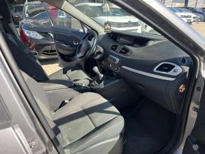 Grey Renault Grand Scenic 2014 in Taurage, with an engine capacity of 1.46 L and mileage of 198 thousand km for 4200 €, photo 21 on AUTOMOTO.COM.LV