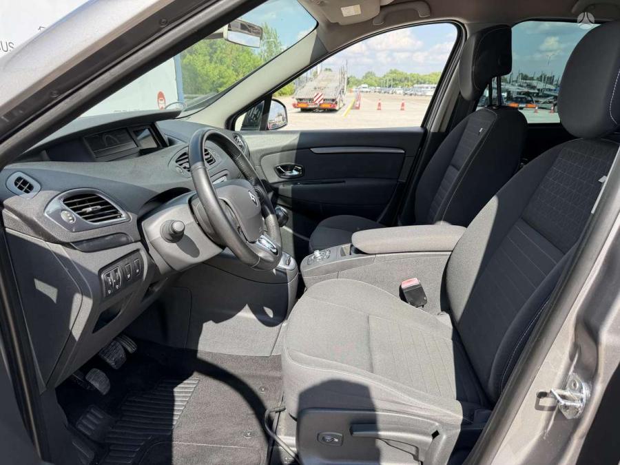 Pelēks Renault Grand Scenic 2014 Tauragė, ar dzinēja tilpumu 1.60 L un nobraukumu 250 tūkst. km par 4200 €, foto 9 vietnē AUTOMOTO.COM.LV