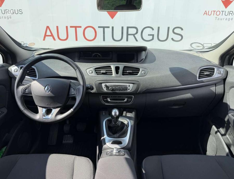 Pelēks Renault Grand Scenic 2014 Tauragė, ar dzinēja tilpumu 1.60 L un nobraukumu 250 tūkst. km par 4200 €, foto 13 vietnē AUTOMOTO.COM.LV