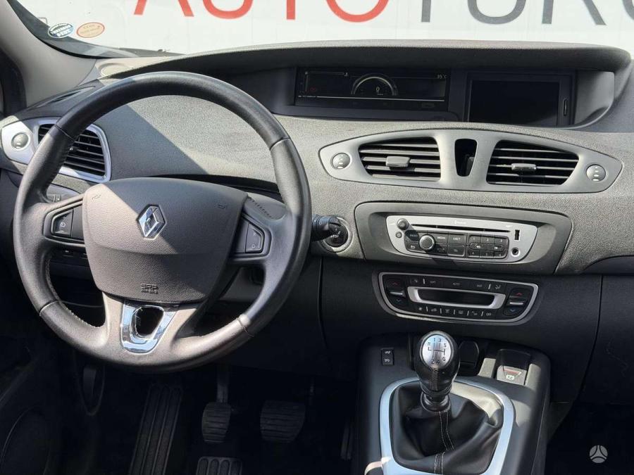 Pelēks Renault Grand Scenic 2014 Tauragė, ar dzinēja tilpumu 1.60 L un nobraukumu 250 tūkst. km par 4200 €, foto 14 vietnē AUTOMOTO.COM.LV
