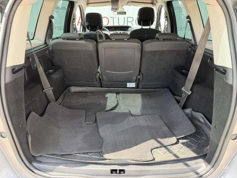 Pelēks Renault Grand Scenic 2014 Tauragė, ar dzinēja tilpumu 1.60 L un nobraukumu 250 tūkst. km par 4200 €, foto 19 vietnē AUTOMOTO.COM.LV