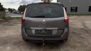 Pelēks Renault Grand Scenic 2014 Tauragė, ar dzinēja tilpumu 1.46 L un nobraukumu 280 tūkst. km par 3300 €, foto 6 vietnē AUTOMOTO.COM.LV