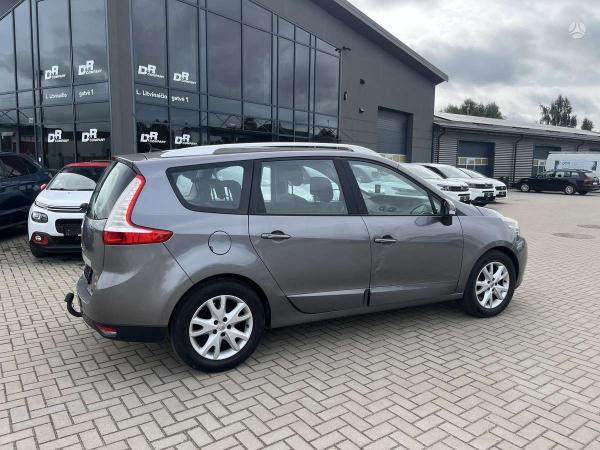 Grey Renault Grand Scenic 2014 in Taurage, with an engine capacity of 1.46 L and mileage of 198 thousand km for 4200 €, photo 5 on AUTOMOTO.COM.LV