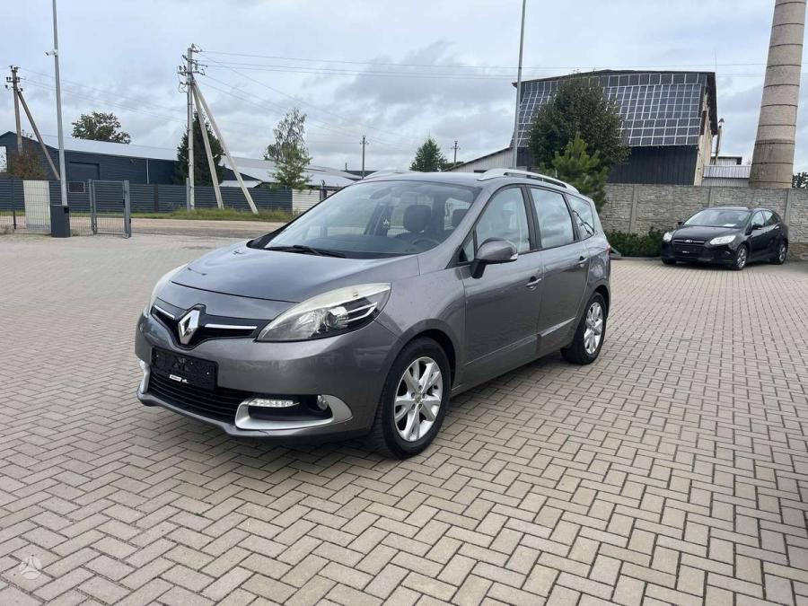 Pelēks Renault Grand Scenic 2014 Tauragė, ar dzinēja tilpumu 1.46 L un nobraukumu 198 tūkst. km par 4200 €, foto 8 vietnē AUTOMOTO.COM.LV