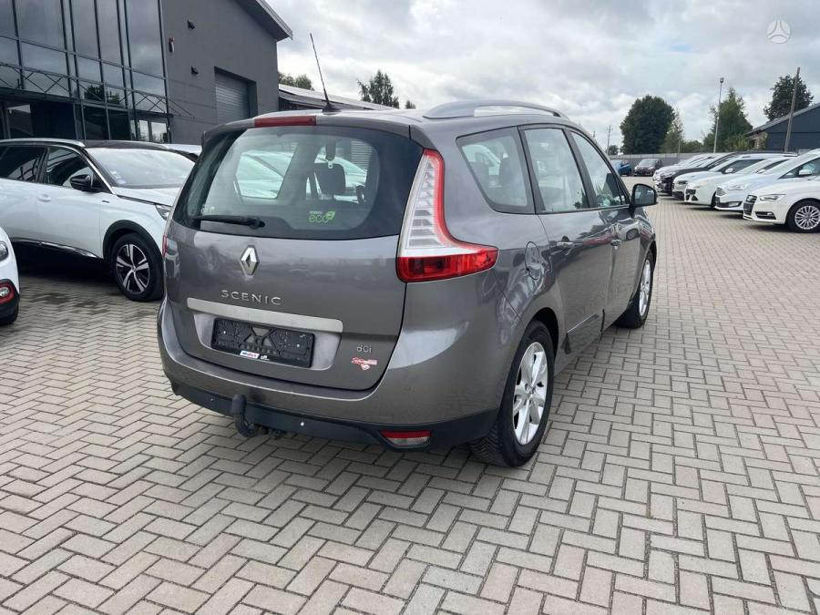 Pelēks Renault Grand Scenic 2014 Tauragė, ar dzinēja tilpumu 1.46 L un nobraukumu 198 tūkst. km par 4200 €, foto 10 vietnē AUTOMOTO.COM.LV