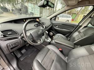 Pelēks Renault Grand Scenic 2014 Rīga, ar dzinēja tilpumu 1.50 L un nobraukumu 0 tūkst. km par 5990 €, foto 13 vietnē AUTOMOTO.COM.LV