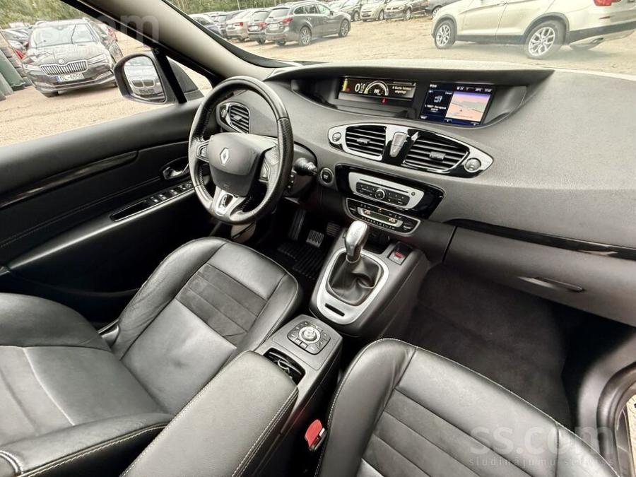 Pelēks Renault Grand Scenic 2014 Rīga, ar dzinēja tilpumu 1.50 L un nobraukumu 0 tūkst. km par 5990 €, foto 24 vietnē AUTOMOTO.COM.LV