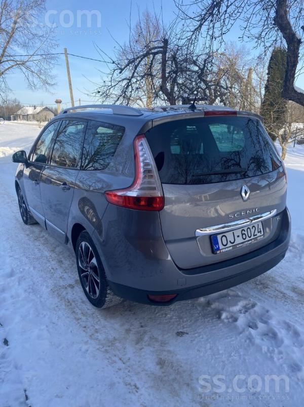Pelēks Renault Grand Scenic 2015 Cēsis, ar dzinēja tilpumu 1.20 L un nobraukumu 110 tūkst. km par 5900 €, foto 5 vietnē AUTOMOTO.COM.LV