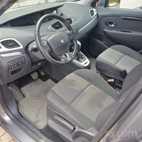 Pelēks Renault Grand Scenic 2015 Rīga, ar dzinēja tilpumu 1.50 L un nobraukumu 204 tūkst. km par 5600 €, foto 6 vietnē AUTOMOTO.COM.LV