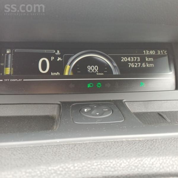Pelēks Renault Grand Scenic 2015 Rīga, ar dzinēja tilpumu 1.50 L un nobraukumu 204 tūkst. km par 5600 €, foto 7 vietnē AUTOMOTO.COM.LV