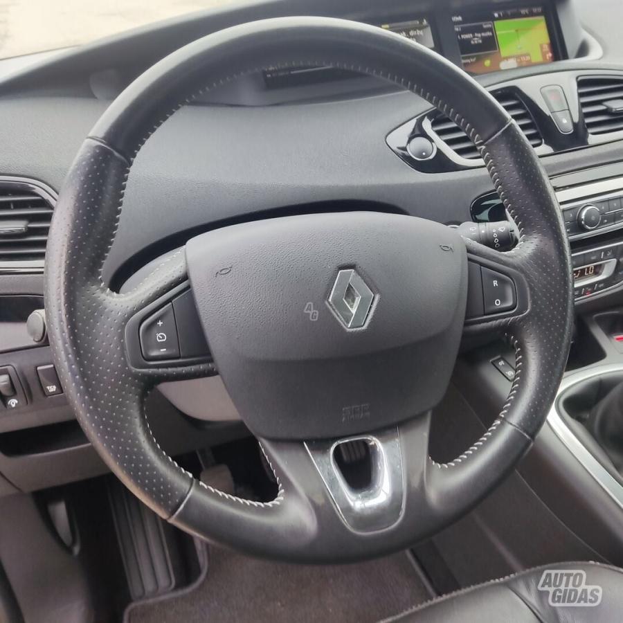 Pelēks Renault Grand Scenic 2015 Viļņa, ar dzinēja tilpumu 1.20 L un nobraukumu 125 tūkst. km par 5700 €, foto 18 vietnē AUTOMOTO.COM.LV