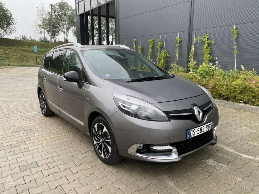 Pelēks Renault Grand Scenic 2015 Viļņa, ar dzinēja tilpumu 1.20 L un nobraukumu 99 tūkst. km par 5650 €, foto 1 vietnē AUTOMOTO.COM.LV