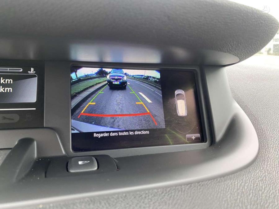 Pelēks Renault Grand Scenic 2015 Viļņa, ar dzinēja tilpumu 1.20 L un nobraukumu 99 tūkst. km par 5650 €, foto 12 vietnē AUTOMOTO.COM.LV
