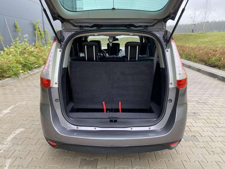 Pelēks Renault Grand Scenic 2015 Viļņa, ar dzinēja tilpumu 1.20 L un nobraukumu 99 tūkst. km par 5650 €, foto 20 vietnē AUTOMOTO.COM.LV
