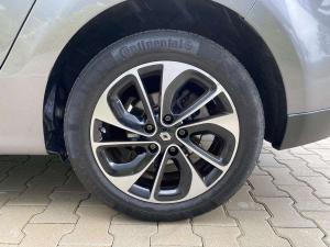 Pelēks Renault Grand Scenic 2015 Viļņa, ar dzinēja tilpumu 1.20 L un nobraukumu 99 tūkst. km par 5650 €, foto 24 vietnē AUTOMOTO.COM.LV