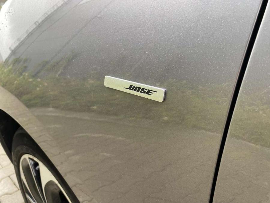 Pelēks Renault Grand Scenic 2015 Viļņa, ar dzinēja tilpumu 1.20 L un nobraukumu 99 tūkst. km par 5650 €, foto 25 vietnē AUTOMOTO.COM.LV