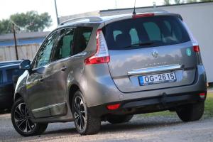 Grey Renault Grand Scenic 2016 in Riga, with an engine capacity of 1.60 L and mileage of 109 thousand km for 6990 €, photo 5 on AUTOMOTO.COM.LV