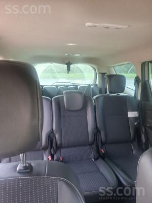Pelēks Renault Grand Scenic 2016 Rīga, ar dzinēja tilpumu 1.60 L un nobraukumu 194 tūkst. km par 3300 €, foto 9 vietnē AUTOMOTO.COM.LV