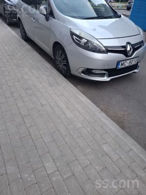 Pelēks Renault Grand Scenic 2016 Rīga, ar dzinēja tilpumu 1.60 L un nobraukumu 197 tūkst. km par 3200 €, foto 12 vietnē AUTOMOTO.COM.LV