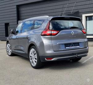 Grey Renault Grand Scenic 2016 in Kaunas, with an engine capacity of 1.46 L and mileage of 205 thousand km for 7999 €, photo 3 on AUTOMOTO.COM.LV
