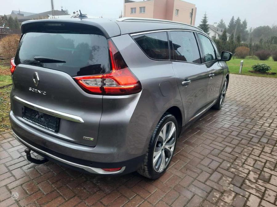 Grey Renault Grand Scenic 2017 in Kaunas, with an engine capacity of 1.46 L and mileage of 241 thousand km for 9950 €, photo 6 on AUTOMOTO.COM.LV