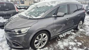 Grey Renault Grand Scenic 2017 in Marijampole, with an engine capacity of 1.20 L and mileage of 142 thousand km for 10267 €, photo  on AUTOMOTO.COM.LV