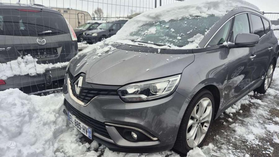 Grey Renault Grand Scenic 2017 in Marijampole, with an engine capacity of 1.20 L and mileage of 142 thousand km for 10267 €, photo 2 on AUTOMOTO.COM.LV
