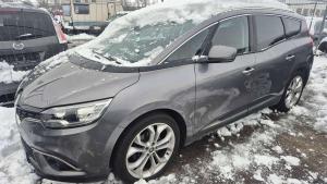 Grey Renault Grand Scenic 2017 in Marijampole, with an engine capacity of 1.20 L and mileage of 143 thousand km for 10388 €, photo  on AUTOMOTO.COM.LV
