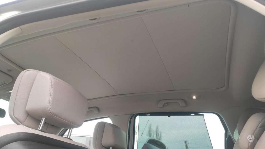 Grey Renault Grand Scenic 2017 in Taurage, with an engine capacity of 1.20 L and mileage of 181 thousand km for 8499 €, photo 27 on AUTOMOTO.COM.LV