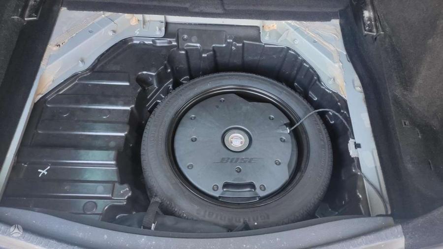 Grey Renault Grand Scenic 2017 in Taurage, with an engine capacity of 1.20 L and mileage of 181 thousand km for 8499 €, photo 30 on AUTOMOTO.COM.LV
