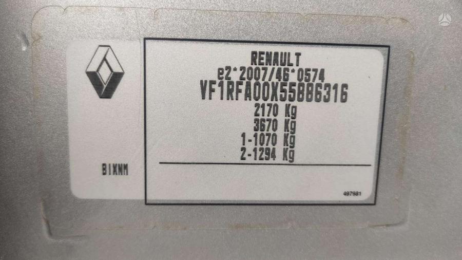 Grey Renault Grand Scenic 2017 in Taurage, with an engine capacity of 1.20 L and mileage of 181 thousand km for 8499 €, photo 32 on AUTOMOTO.COM.LV