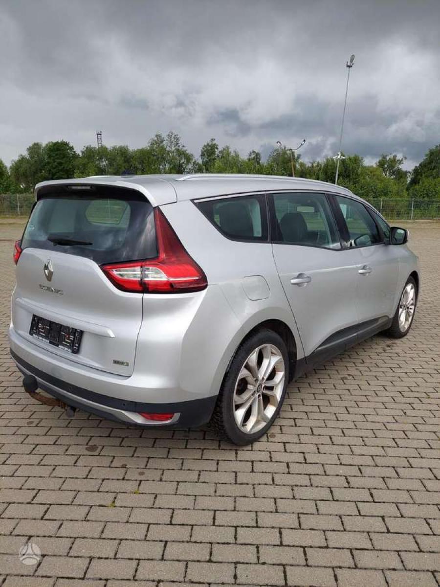 Pelēks Renault Grand Scenic 2017 Marijampole, ar dzinēja tilpumu 1.46 L un nobraukumu 249 tūkst. km par 7750 €, foto 5 vietnē AUTOMOTO.COM.LV